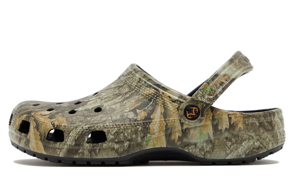 Realtree APX x Crocs Classic Clog Brown | 210099-90H | The Sole Supplier