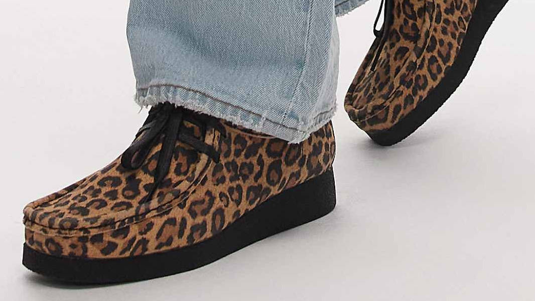 Clarks Wallabee Evo Suede Leopard Print | 148662240 | The Sole Supplier