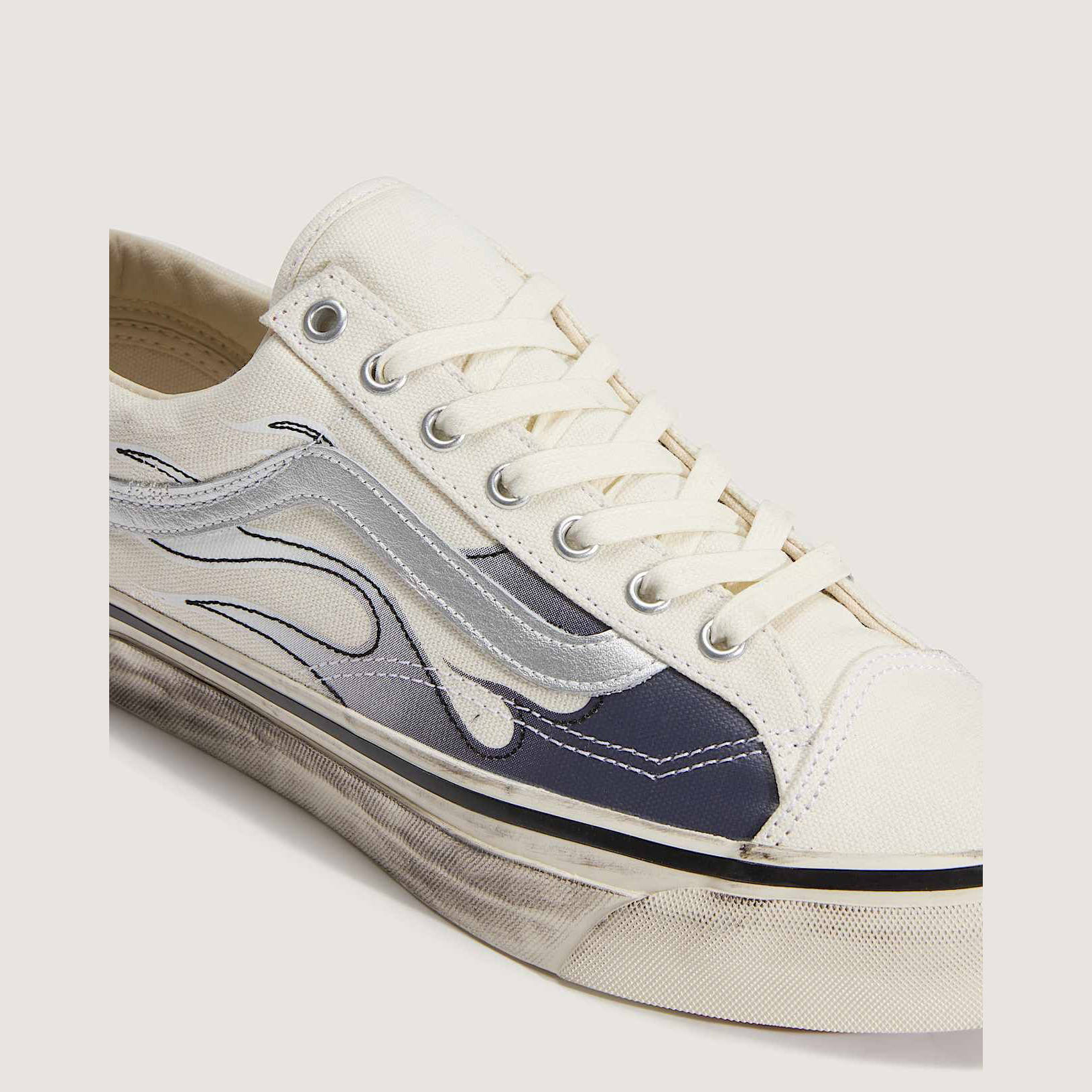 Vans Old Skool 36 Flame White | VN000D9RCCZ | The Sole Supplier